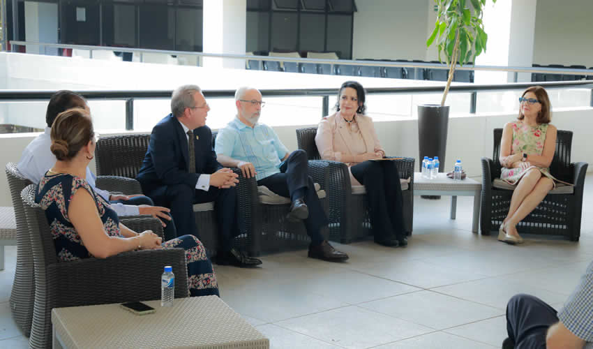 UAA Reconoce la Trayectoria de la Doctora Marcela López Arellano Tras ...